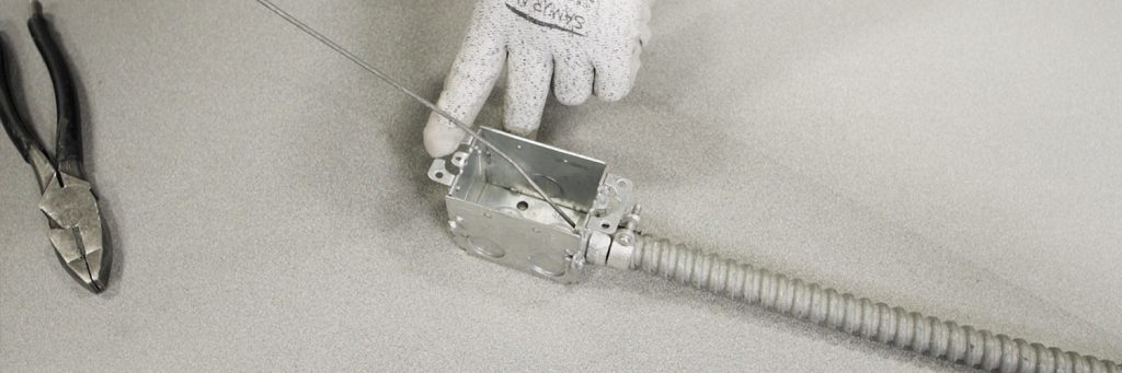 IBEW Hour Power Job Tip: Connecting a Flex Connector to a Cut Box
